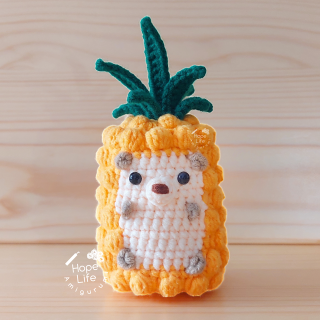 Ravelry: Pineapple Hedgehog pattern by Frieda Wing