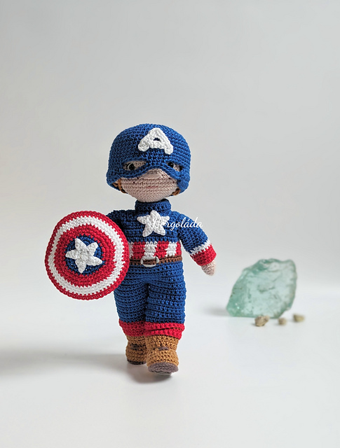Ravelry: Benny is Captain America pattern by Márta Sipos