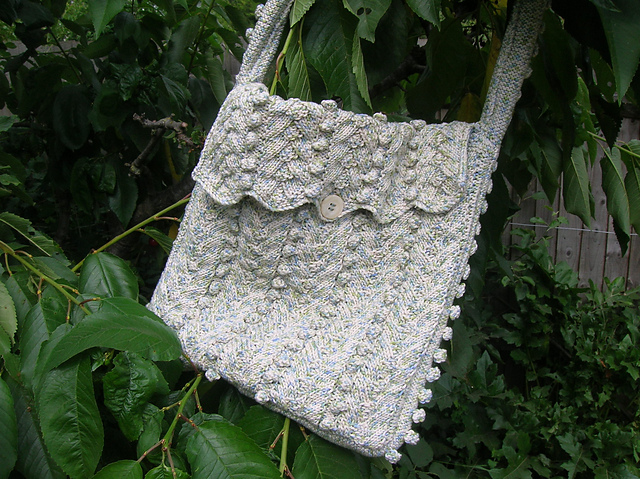 Ravelry: Beachcomber Bag pattern by Amanda Crawford