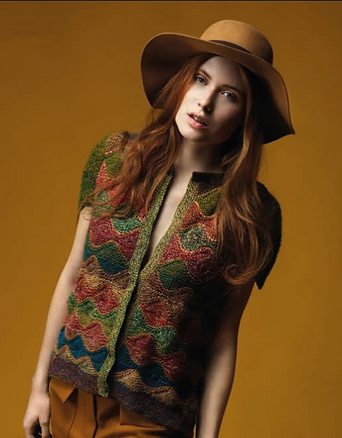 Ravelry: The Waves pattern by Unjung Yun