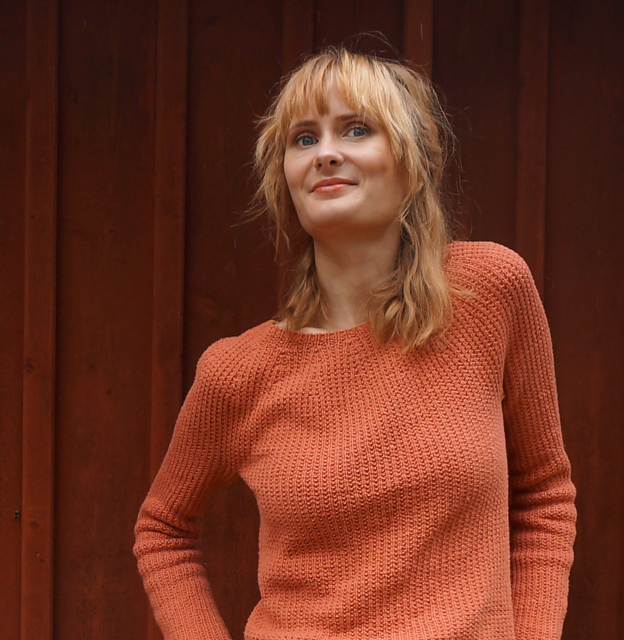 Ravelry: Lady Ribbington pattern by Ellen Furderer