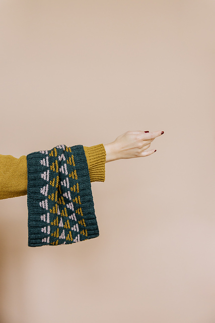 Ravelry: Terelj col pattern by Maartje Bos