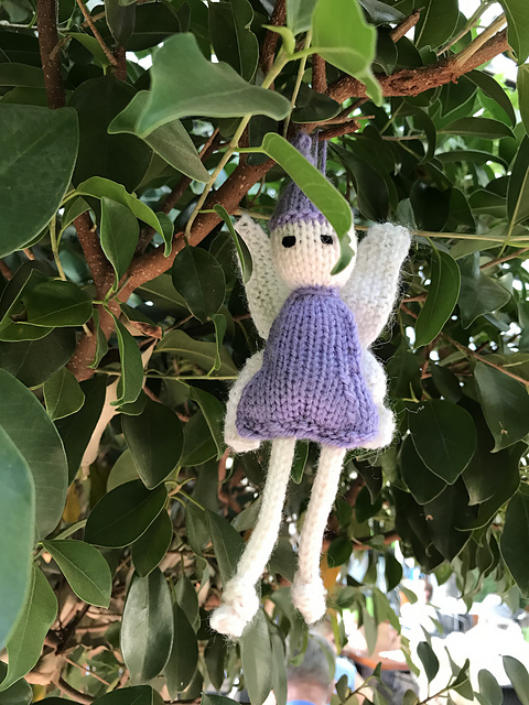 Ravelry: Garden Fairies pattern by Tracy Henwood