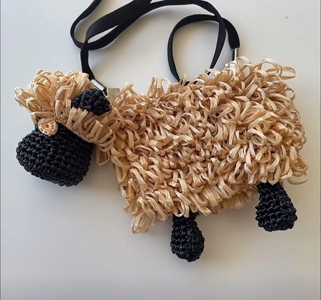 Ravelry: ISPIE raffia loopy sheep pattern by Stella lee