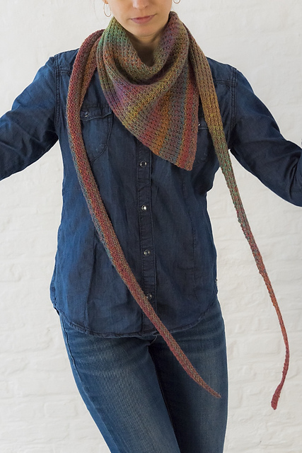 Ravelry: MITO Triangular Shawl pattern by ITO Yarn & Design