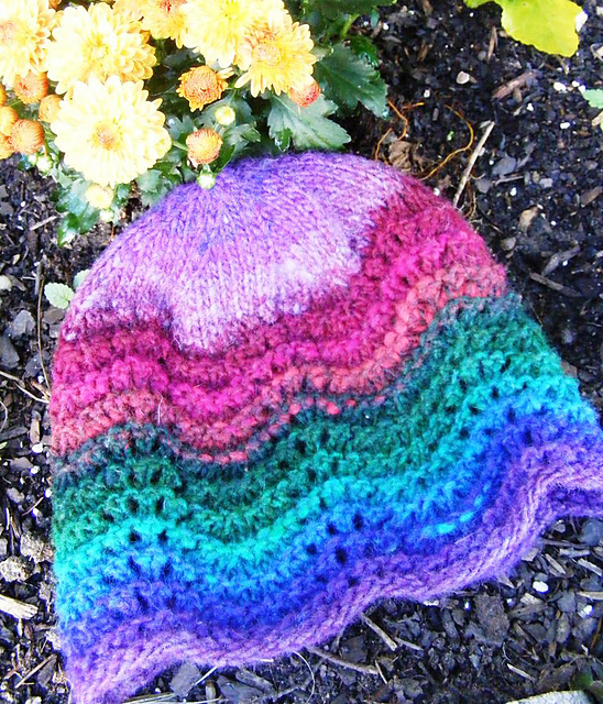 Ravelry: One-Ball Wavy Gravy Hat pattern by Elizabeth McNamee