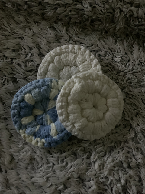 Ravelry: cotton facial rounds pattern by Isabella Duncan