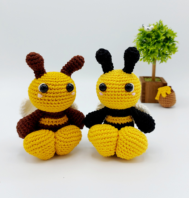 Ravelry: Bram, the Busy Bee pattern by Ineke Maas