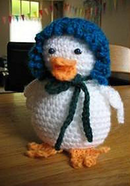 Ravelry: Baby Chick Toy pattern by Dot Drake