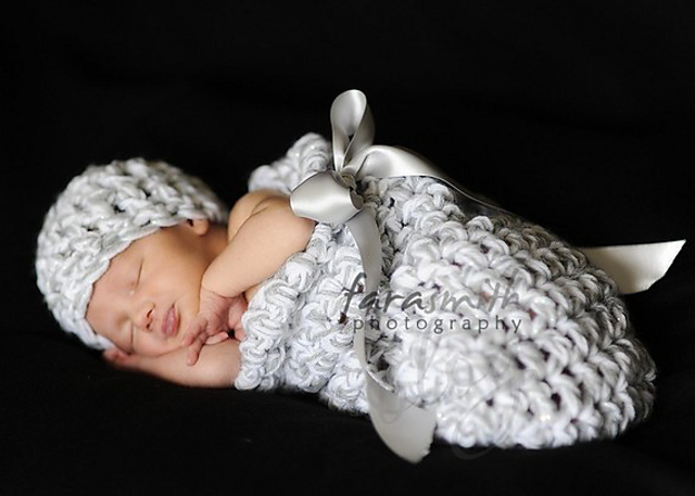 Ravelry: Cocoon and Hat Sets - Very Merry and Silver Bells pattern by I ...