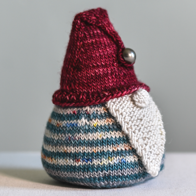 Ravelry: Gneil of Grimblewood pattern by Sarah Schira