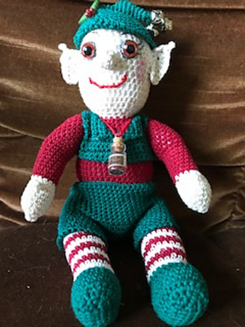 Ravelry: Giving Elf Pay It Forward pattern by Imagine That Creative Designs