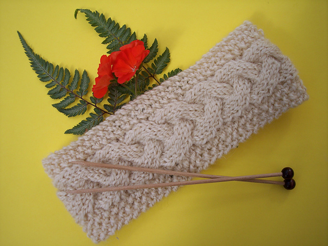 Ravelry: Plait Cable Headband pattern by Ingeborg Krebs