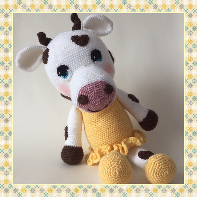 Ravelry: Cow with little hearts pattern by Ingrid Geerings