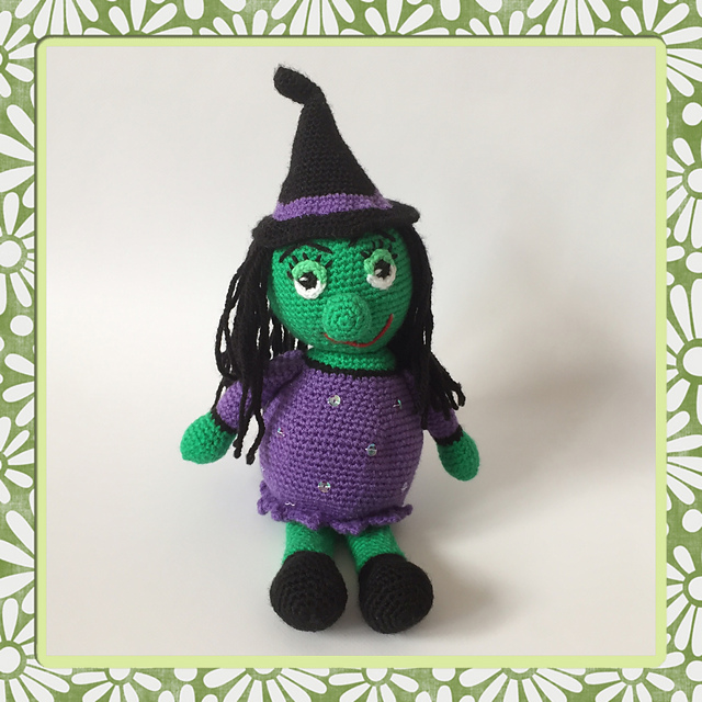 Ravelry: Halloween Witch pattern by Ingrid Geerings