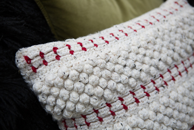 Ravelry: Bobble Cushion pattern by Anna Meliksetyan