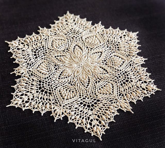 Ravelry: Mirel pattern by Viktoriia Gul