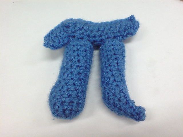 Ravelry: I Spy Pi pattern by Alicia Kachmar