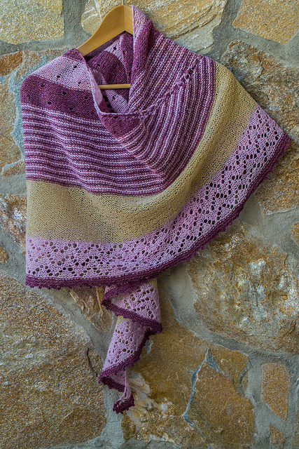 Ravelry: IsaM68's 3 color cashmere shawl