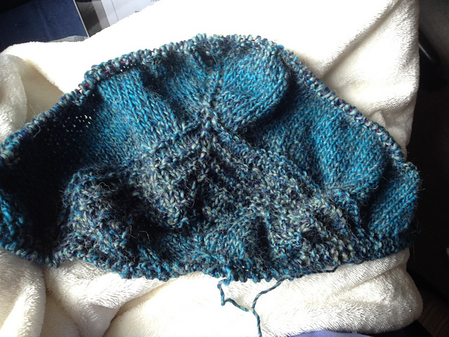 Ravelry: ItWasJudith's Kingfisher Old Shale shawl