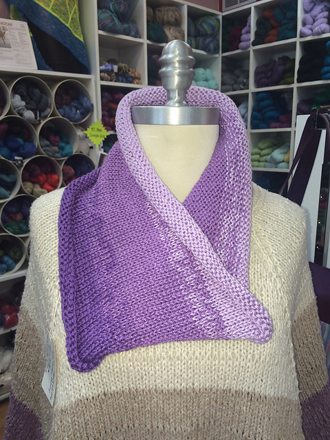 Ravelry: Shift Cowl pattern by Elisabeth Palmer
