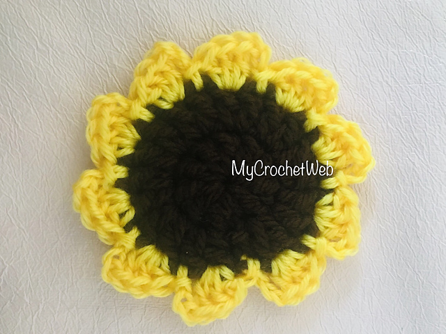 Ravelry: Easy sunflower coaster pattern by Ekta Sawant