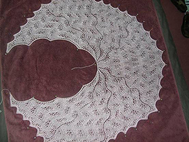 Ravelry: Japanese Feather and Fan Shawl pattern by IzzyKnits