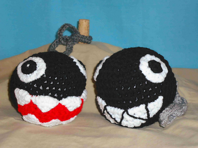 Ravelry: Chain Chomp ball amigurumi pattern by Jennie Faith