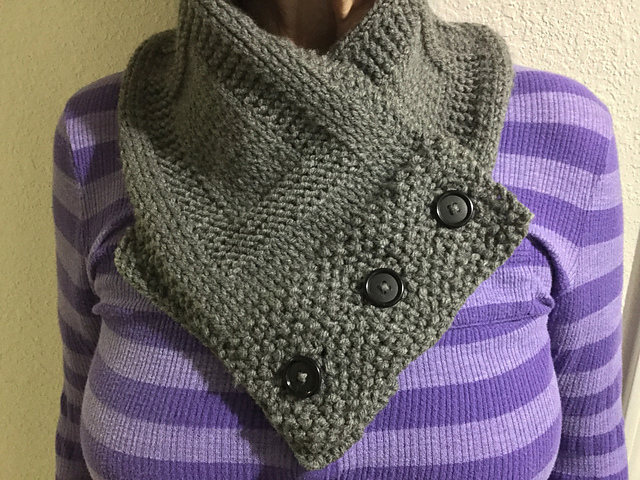 Ravelry: Brick Stone Cowl pattern by Jennie Faith