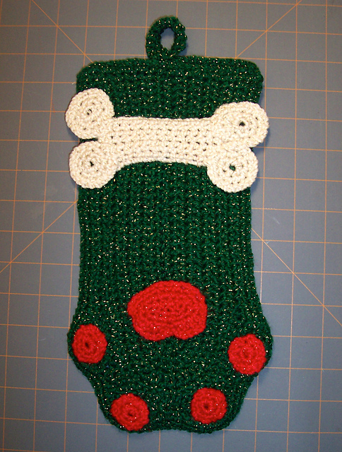 Ravelry: JCsSewingRoom's Dog Paws Christmas Stocking