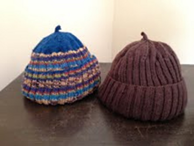 Ravelry: Ribbed Baby Beanie pattern by Jolie Pollard