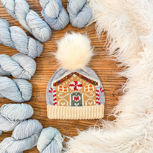 Ravelry: Gingerbread House Beanie pattern by Noemi Zimmer
