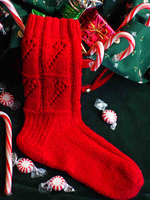 Ravelry: Ruggles' Candy Cane Socks pattern by Catherine Wingate
