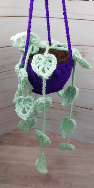 Ravelry: Hanging Monstera Plant pattern by Dani Zerr