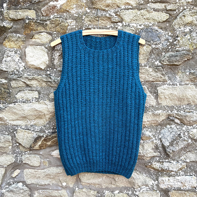 Ravelry: Hilarie Tank Top pattern by Jane Ellison