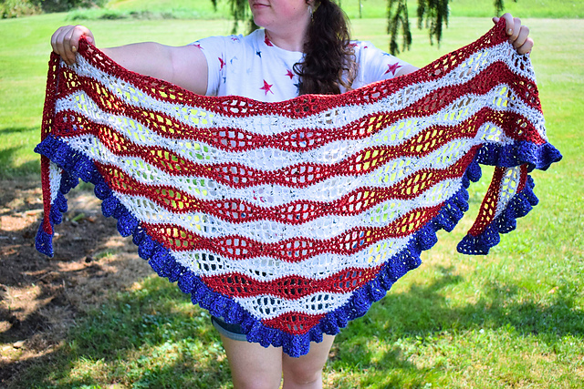 Ravelry: Waves and Ruffles Shawl pattern by Janet Pippin
