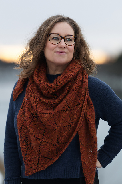 Ravelry: Fire Within pattern by Janina Kallio