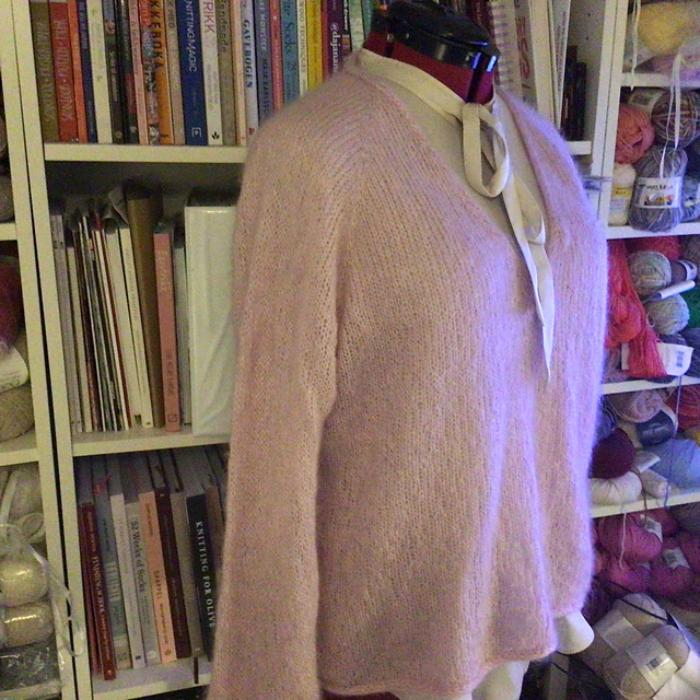 Ravelry: JanneBakkeGroth's Cumulus Blouse