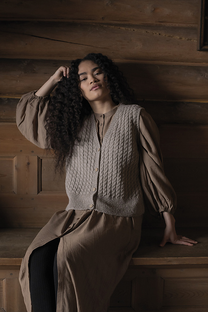 Ravelry: Sylvi - vest pattern by Ronja Hakalehto