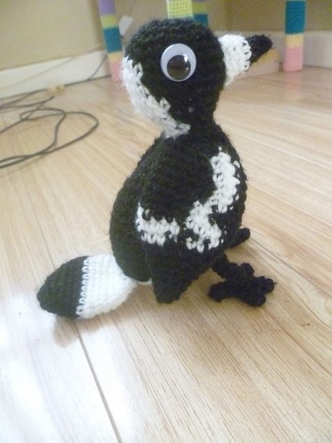 Ravelry: Australian magpie pattern by Jazmo Tennant