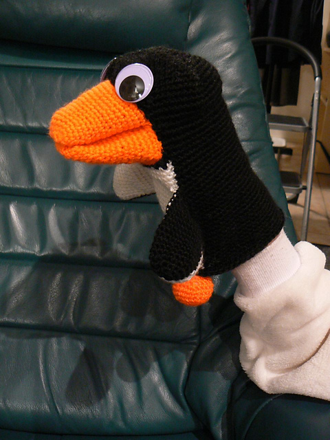 Ravelry: Penguin puppet (Mr Flibble) pattern by Jazmo Tennant