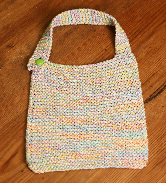 Ravelry: Super Simple Baby Bib pattern by Jeanne Shrader