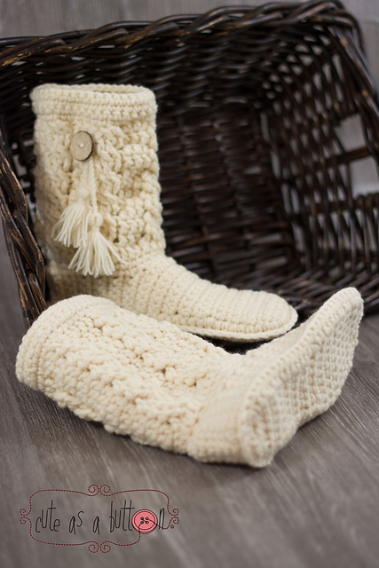 Ravelry: Cute-as-a-button Boots pattern by Cute as a button Jennifer Reid
