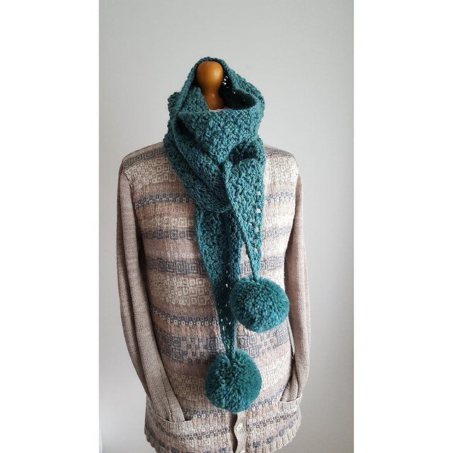 Ravelry: Amelie Lace Scarf & Hat pattern by Jennie Atkinson