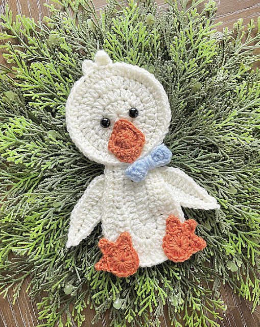 Ravelry: Gilbert The Goose pattern by Jen Mitchell - Nella's Cottage