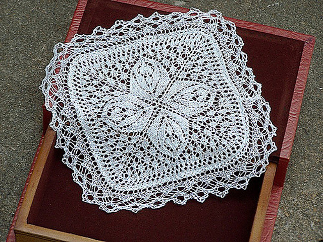 Ravelry: Primrose pattern by Furze Hewitt