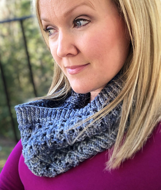Ravelry: Wishful Cowl pattern by Jennifer Myrick