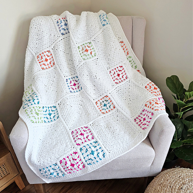 Ravelry: Scattered Pixels Block Stitch Blanket pattern by Jennifer Renaud
