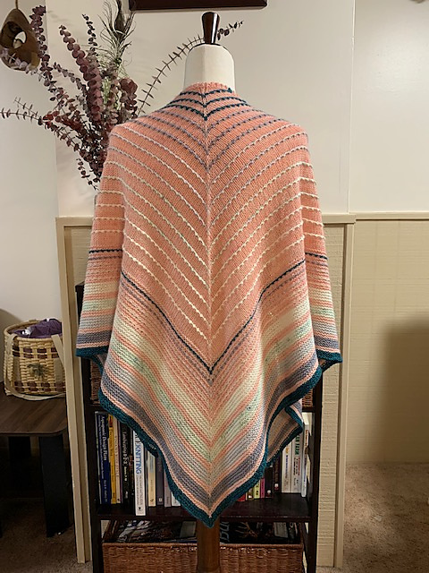 Ravelry: Crossing Over pattern by Jennifer Tipton