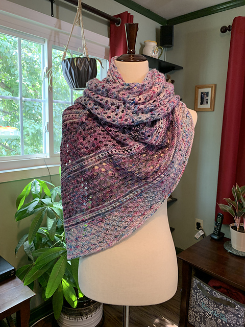 Ravelry: To Boldly Go pattern by Jennifer Tipton